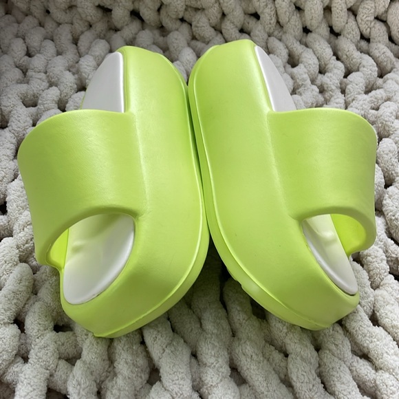 Shoes | New Lime Green Platform Pool Slides Beach Shoes Slip On Chunky ...